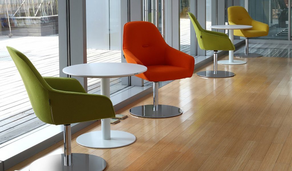 Buy Wooden Coffee Tables for Office | Hitec Offices